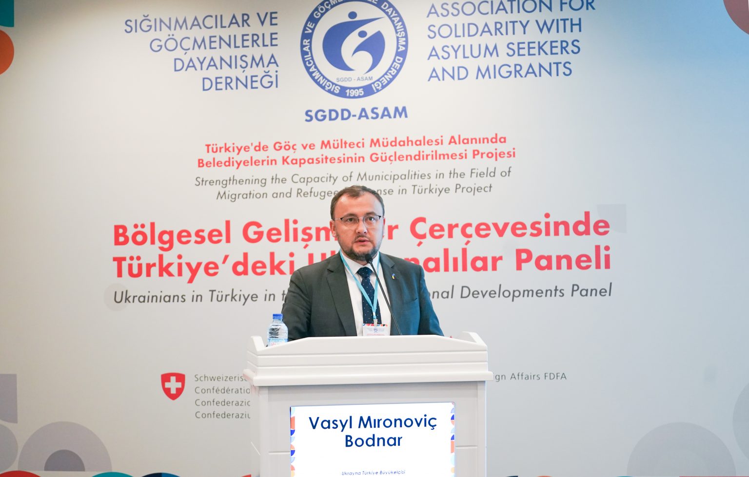 Bölgesel Gelişmeler Çerçevesinde Türkiye’deki Ukraynalılar Paneli ...